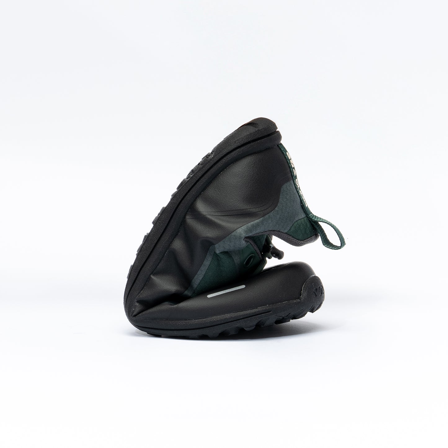 Women's Grounding Barefoot Trail Shoes in Evergreen | Bahé Rewild Flex